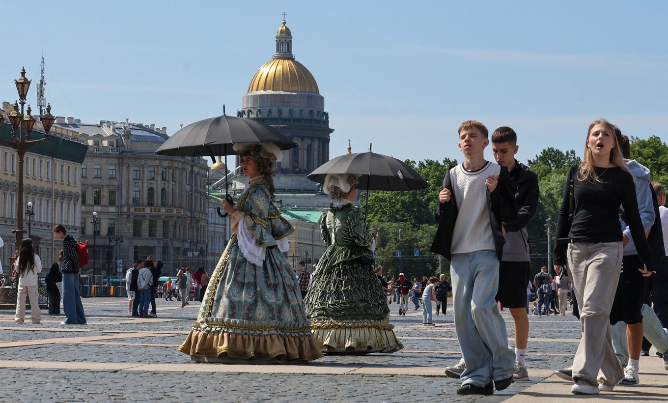 Is It Safe to Travel to Russia? What You Need to Know - Jollof Mash